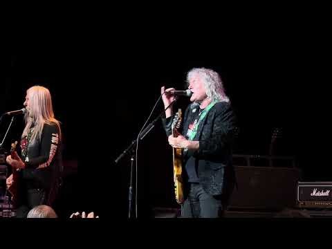 Y&T - Contagious