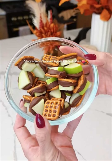 3-Ingredient Cookie Recipe: Easy Baking Idea