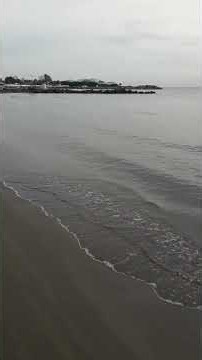 Leo Martz ... Villa del Mar Beach in Veracruz .......