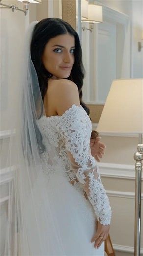 Luxury Wedding in Florence | Bride at Villa di Maiano, Tuscany