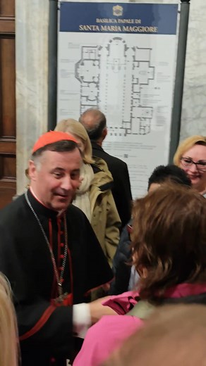 Susitikimas su kardinolu Jo Eminencija Rolandu Makricku Po bendros Šv. Mišių aukos šventimo | Išlaužo Dievo Dvaras
