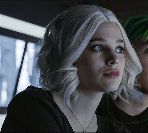 Rachel Roth Teagan Croft Titans Tv Series Sexy Actresses Rachel