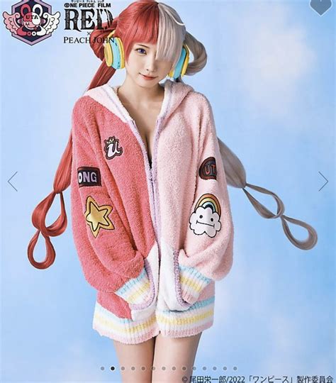 Peach John ウタのフーディ ピーチジョン One Piece Film Red コラボ パーカー コスプレ ウタ ワンピース ひなこ
