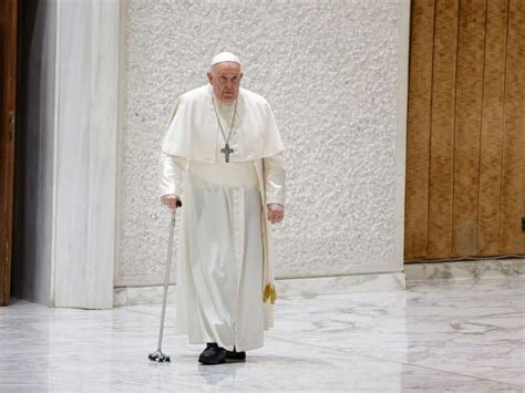 Pope Suffers From Very Acute Infectious Bronchitis Oicanadian