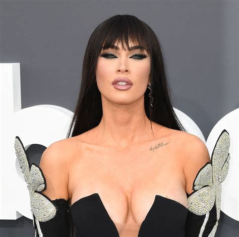 Megan Fox Nude Porn Pictures Xxx Photos Sex Images 4055347 Pictoa