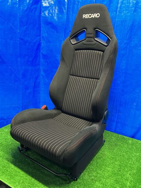 【やや傷や汚れあり】スズキ 純正 アルトワークス Ha36s Recaro レカロ アシスタント フロント シート 赤 平成30年 助手席