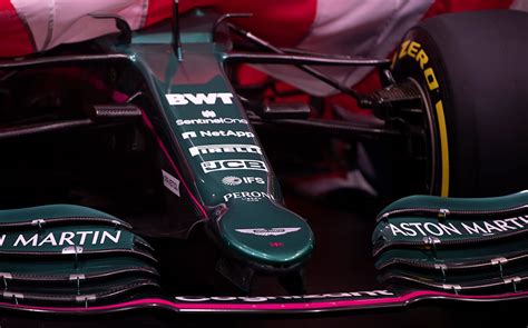 画像25枚：アストンマーチン、61年ぶりのf1挑戦へ 新車「amr21」を公開…グリーン基調にマゼンダのアクセント Formula1