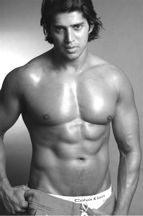 Hot Body Shirtless Indian Bollywood Model And Actor Camron Sheedy