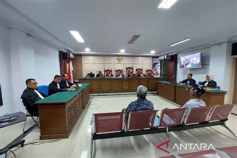 Jpu Dakwa Mantan Kadishutbun Aceh Barat Korupsi Psr Rp70 2 Miliar
