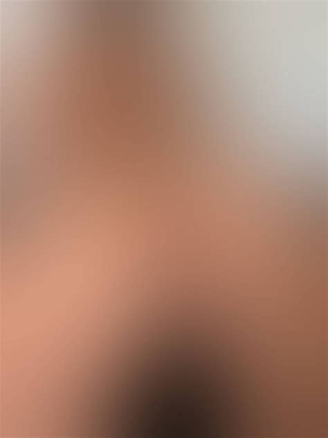 Garota Back View Thong To The Side For You