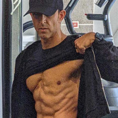 Hrithik Roshan Flaunts His 8 Pack Abs At 48