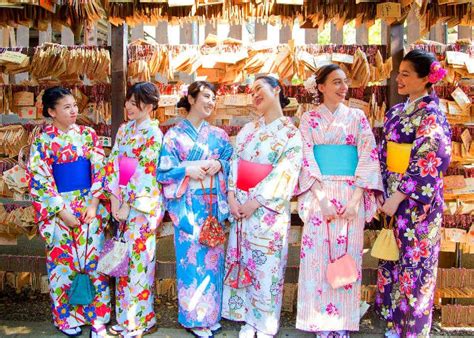 Experience Japanese Tradition 5 Popular Kimono Rental Shops Around