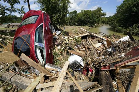 Over 20 Dead Dozens Still Missing In Tennessee After Devastating