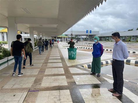 ထိုင်းနိုင်ငံမှ မြန်မာနိုင်ငံသားများ မြဝတီ အမှတ် ၂ ချစ်ကြည်ရေးတံတားမှတစ