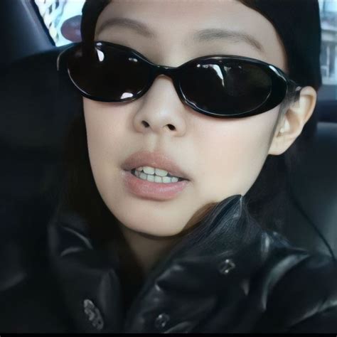 Blackpink Jennie Cat Eye Sunglasses Style Me Beauty Jaehyun Nct