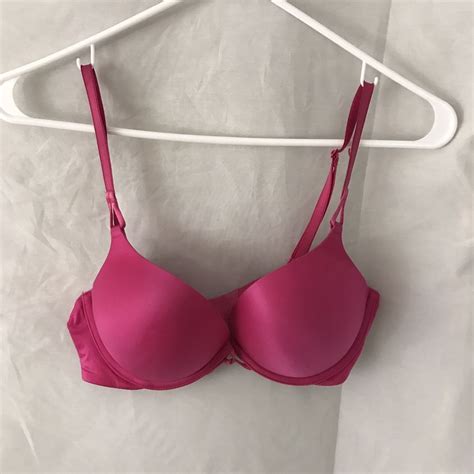 Very Rare Victorias Secret Miraculous Plunge 2 Cup Sizes Bright Pink