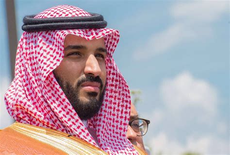 شاهد مُسن يفاجئ الأمير محمد بن سلمان بهذا الطلب مجلة الرجل