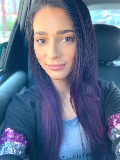Jaye Summers Biography Age Images Height Figure Net Worth Bioofy