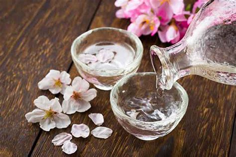 日本酒のつくり方は？ 精米から瓶詰めまで、製造工程を一つひとつ解説 Sake Street プロも愛読の日本酒メディア