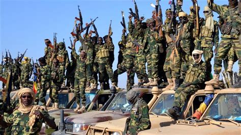 Militares Nigerianos Venden Armas Al Grupo Takfirí Boko Haram Centro