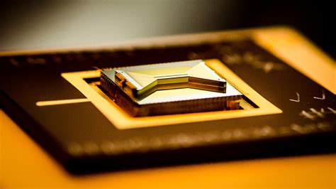 combining multiple quantum bits into one ‘logical qubit to detect