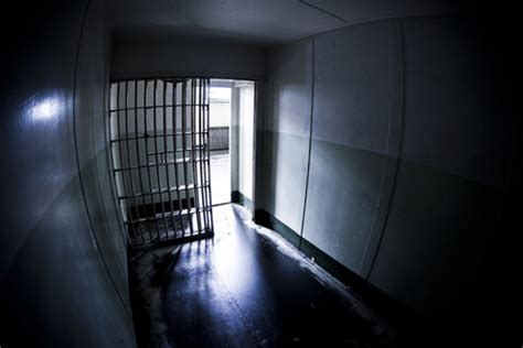 Watch Shocking Video Of Inmates Escaping Yakima County Jail