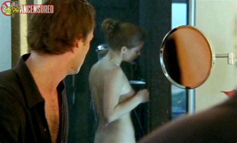 Naked Julia Brendler In Der Letzte Zeuge