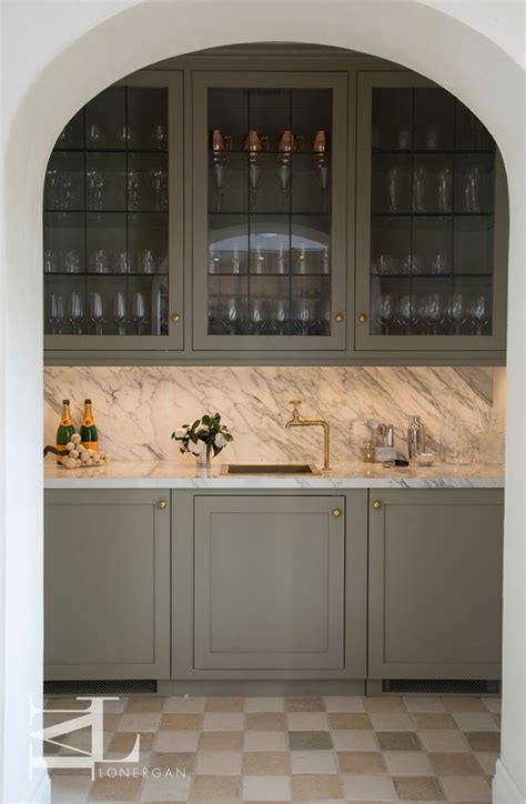 Creamy Gray Shaker Wet Bar Cabinets With Checkered Floor Tiles