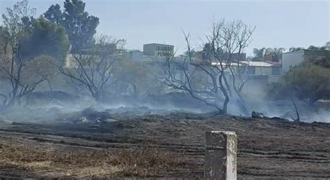 Incendio En Pastizales De Camino Real A Cholula Y Periférico Ecológico