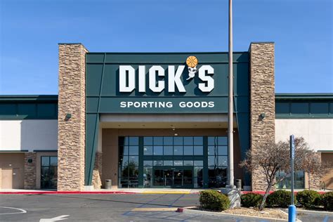 Dicks Sporting Goods Ceo Blasts Retail Crime After String Of Targeted