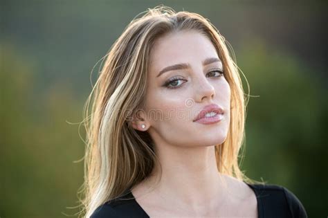 Spring Romantic Casual Woman Portrait Beautiful Girl Outdoor Close Up