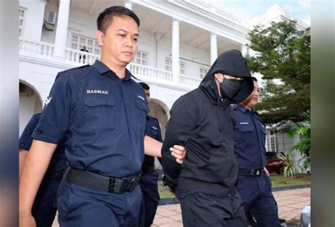 Pegawai Kanan Polis Didakwa Langgar Pelajar Mohon Dibebaskan Dengan