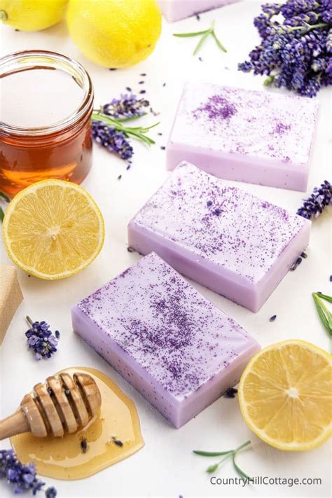 Honey Lemon Lavender Soap Recipe {with Printable Labels}