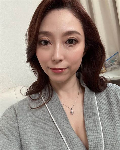 白木優子さんのインスタグラム 白木優子 Yuko Shiraki Official