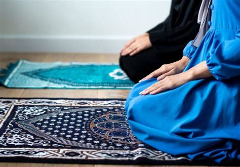 كيفية أداء صلاة التراويح للنساء في المنزل