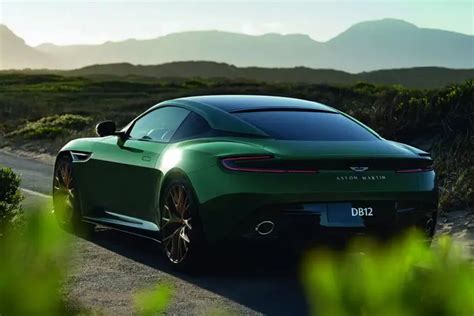 アストンマーティン 新型 スーパーツアラー「db12」2023年5月24日 世界初公開 最新自動車情報