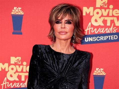 Lisa Rinna Shows Off Every Curve As She Wows Fans With A Confident