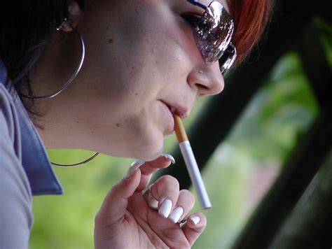 Candid Sexy Smoking Female Gwyther Smoke Flickr