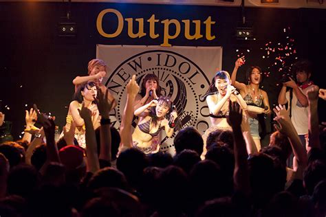 ビキニでダイブ Bisのラスト全国ツアー初日、大盛況の後、終了 新曲「final Dance」を初披露 Girlsnews