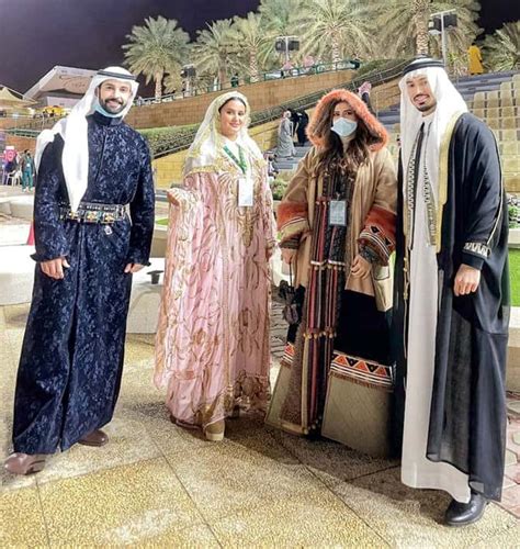Traditional Costumes Of Saudi Arabia Between Past And Present Leaders