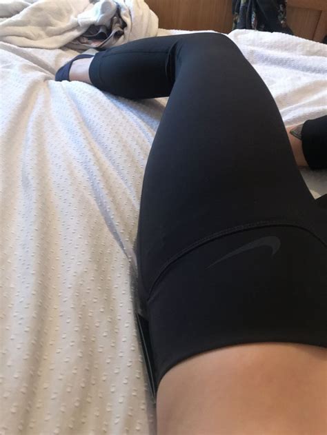 Sex Lover Adlı Kullanıcının Hot Legging Girls Panosundaki Pin Taytlar