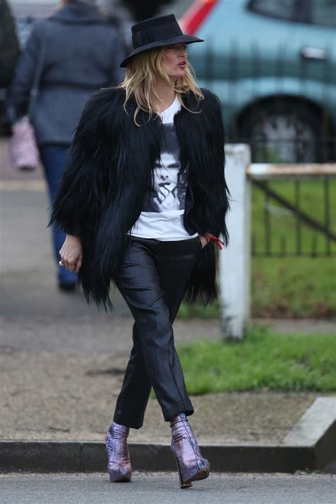 Kate Moss Style Kate Moss Street Style Photos