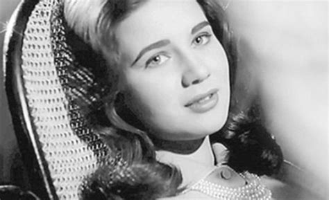 وداعاً قطة السينما المصرية زبيدة ثروت بوابة أخبار اليوم الإلكترونية