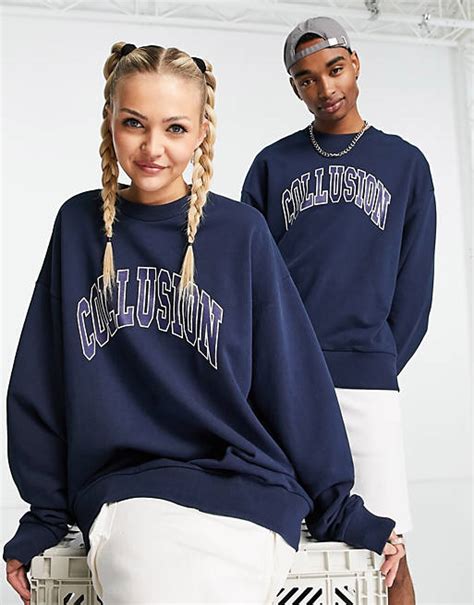 Collusion Unisex Oversize Sweatshirt In Dunkelblau Mit College Print