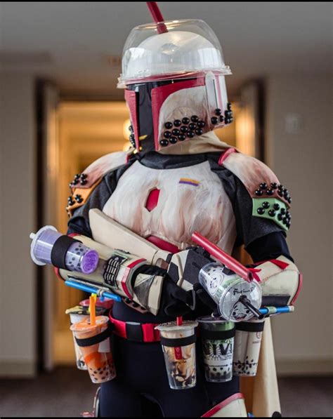 Star Wars Cosplayer Serves Looks As Boba The Boun Tea Hunter Bell