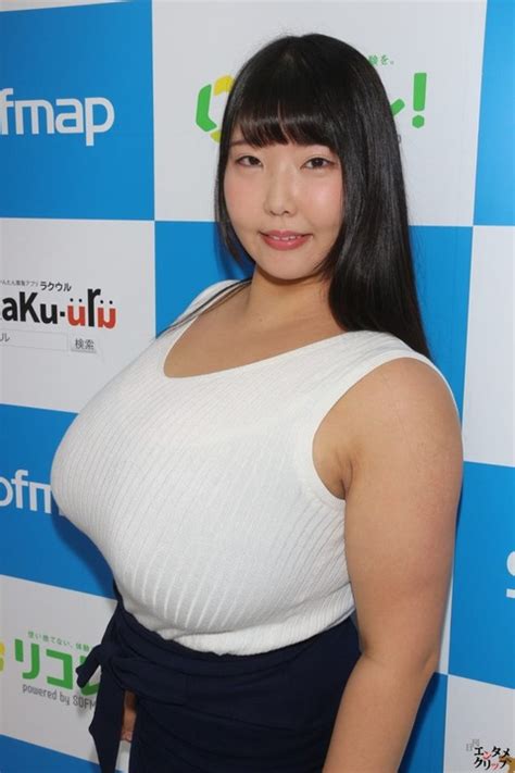 暇つぶ速報 【グラビア】115センチバスト 超乳ダイナマイトkカップボディ ももせもも、メイドコスプレがお気に入り！