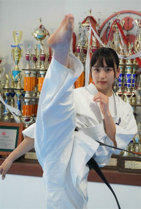 【インタビュー】”美人女子大生空手家”目代結菜、腹筋は「四つくらいに」割れてます！世界大会の目標と将来の夢は？ Rbb Today