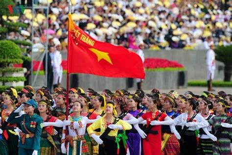 Đảm Bảo Các Dân Tộc Bình đẳng đoàn Kết Tôn Trọng Cùng Nhau Phát Triển