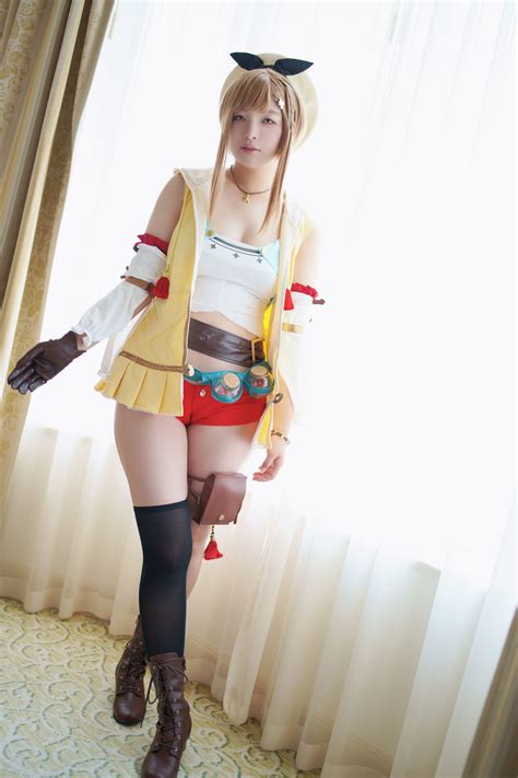 Cosxuxi Club [cosh 149] [こすっち] こすっち149 スーパー淫乱爆乳高身長クオーター孕ませボディ生マ コ精液漬け