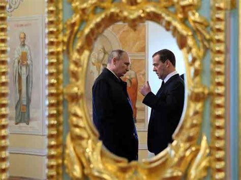Why Putins Foes Deplore U S Fixation On Election Meddling The New